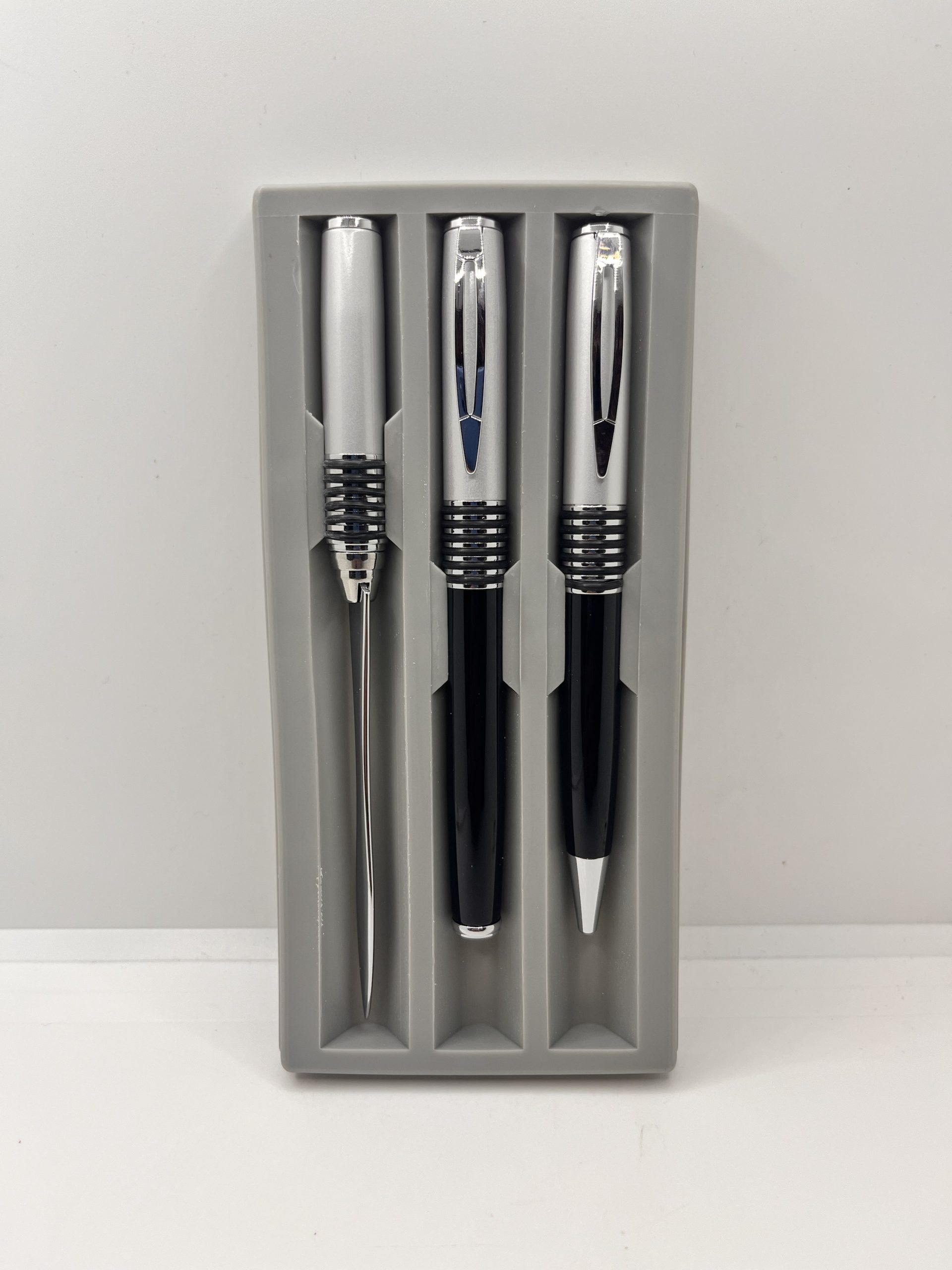 Silver & Black Pen Set – Kards Plus